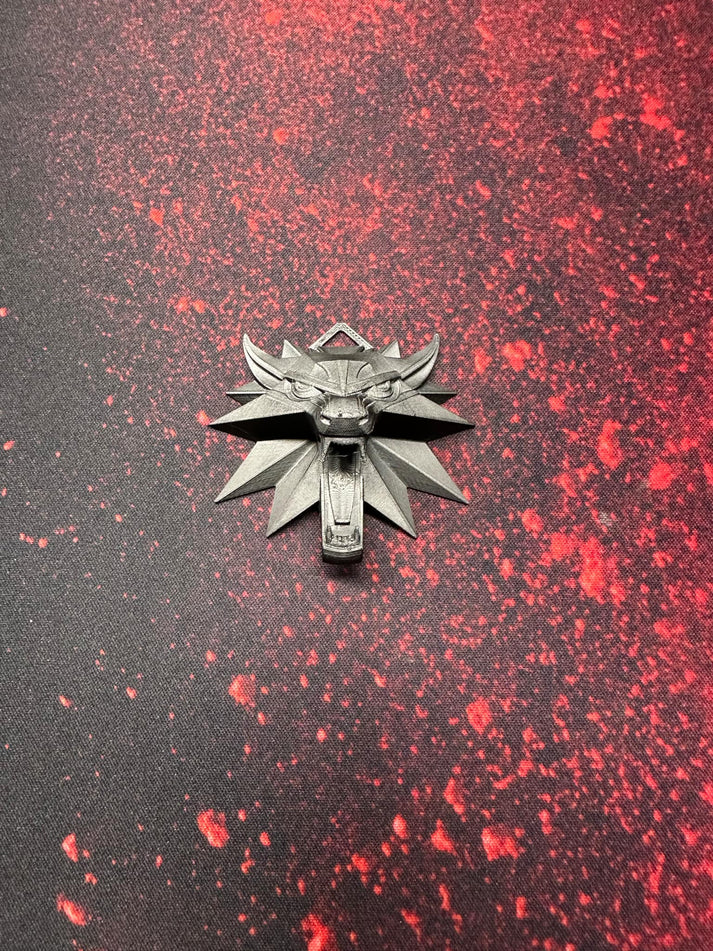 Witcher Wolf Medallion – Fencer's Foundry